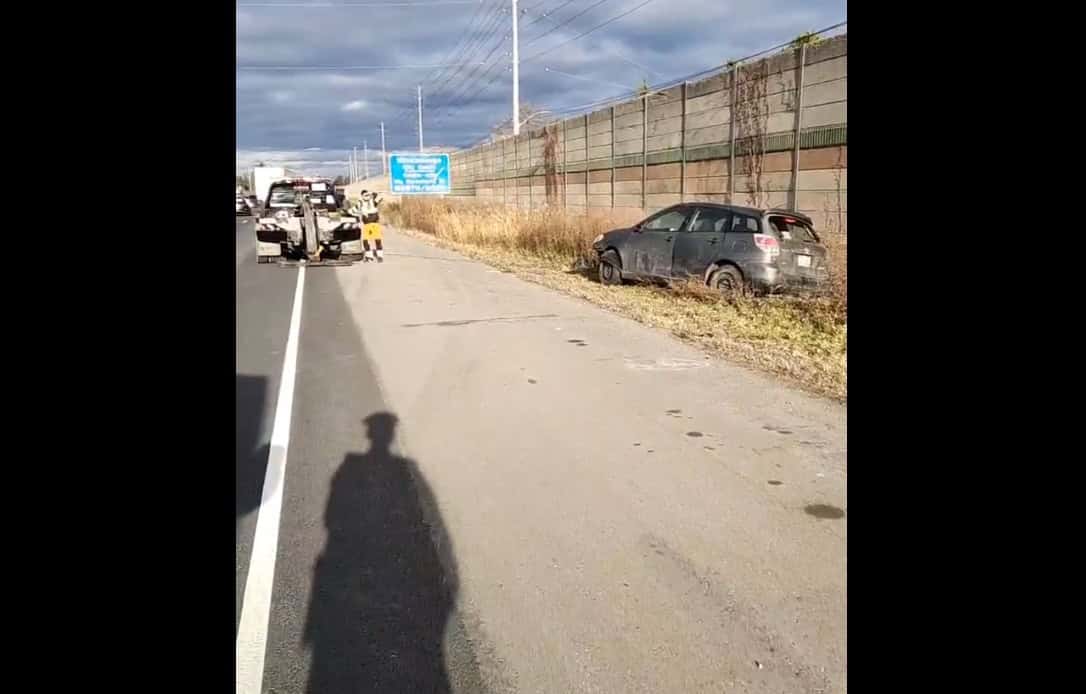 Car struck, then flips onto its roof on QEW in Mississauga; second ...