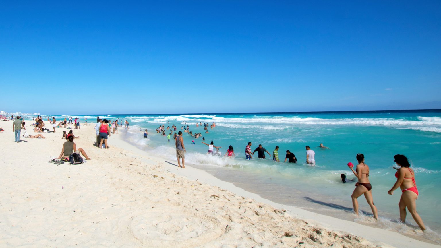 Canada issues travel advisories for these warm-weather beach ...