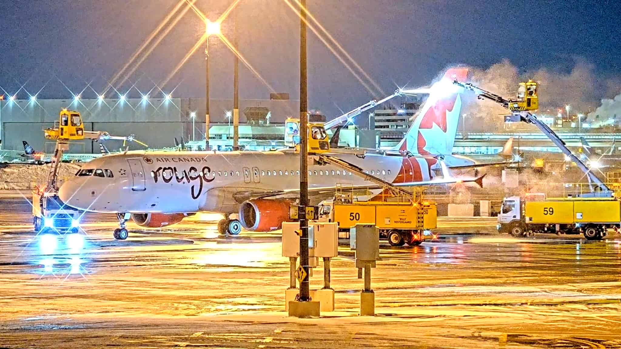 Extreme cold could delay flights at Toronto Pearson Airport | INsauga