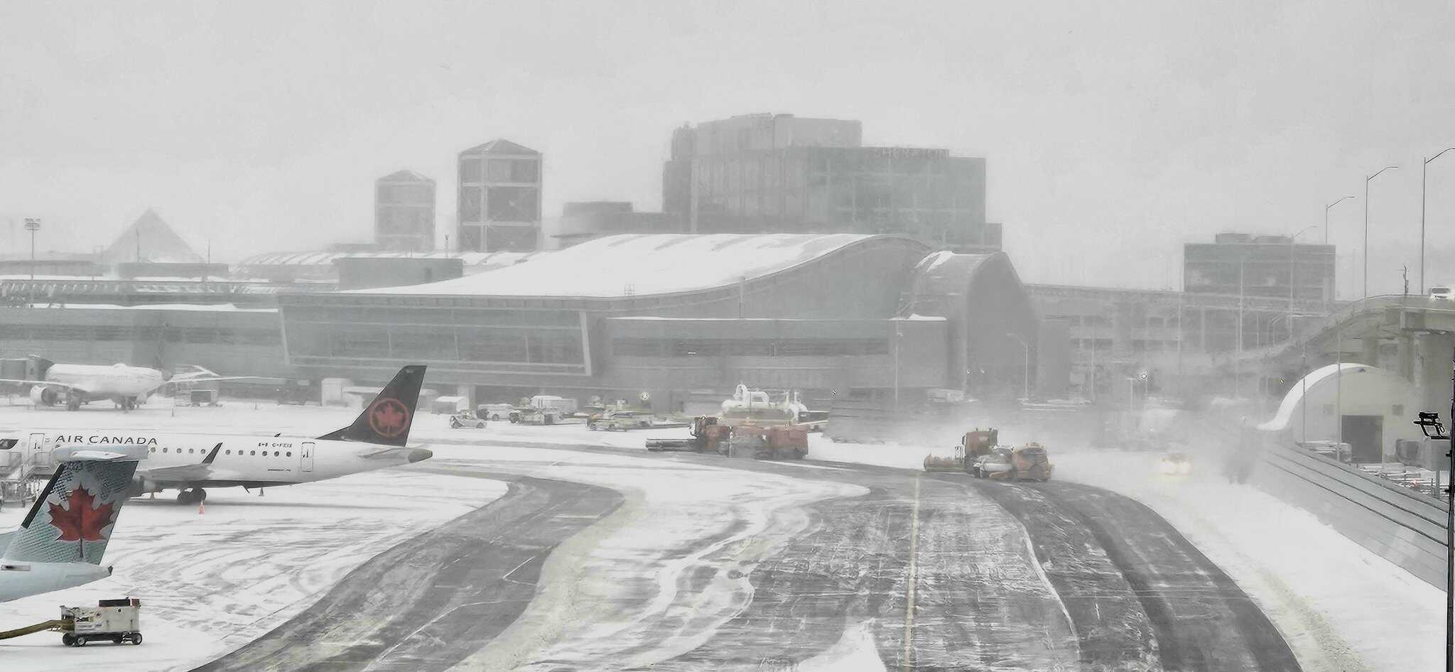 More delays expected at Toronto Pearson Airport after major snowstorm ...