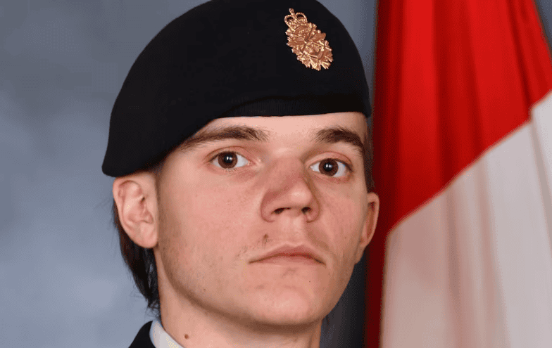 Highway of Heroes procession honours Hamilton, Ontario soldier killed ...