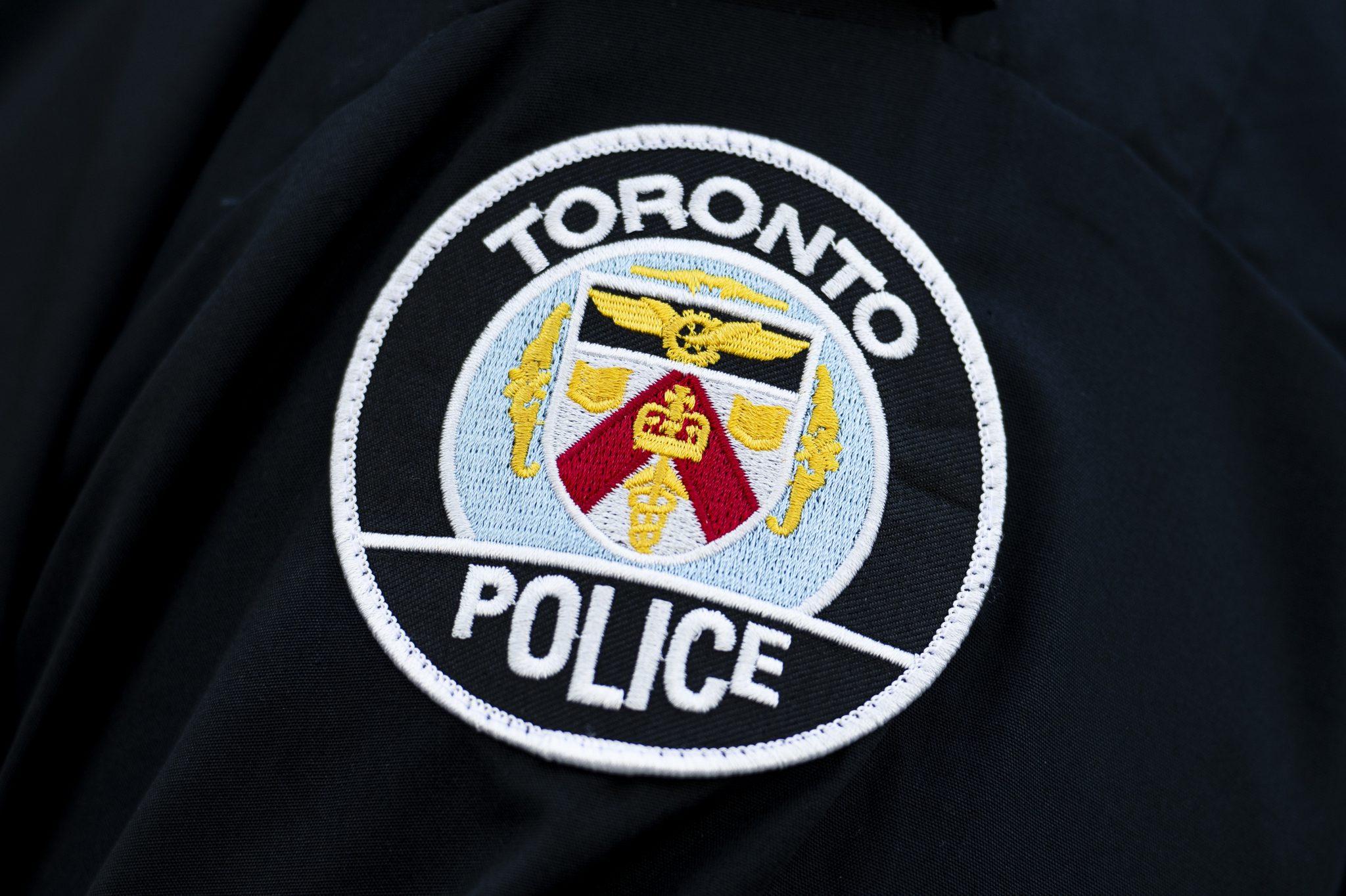 Toronto cop charged with accessing private police databases without ...