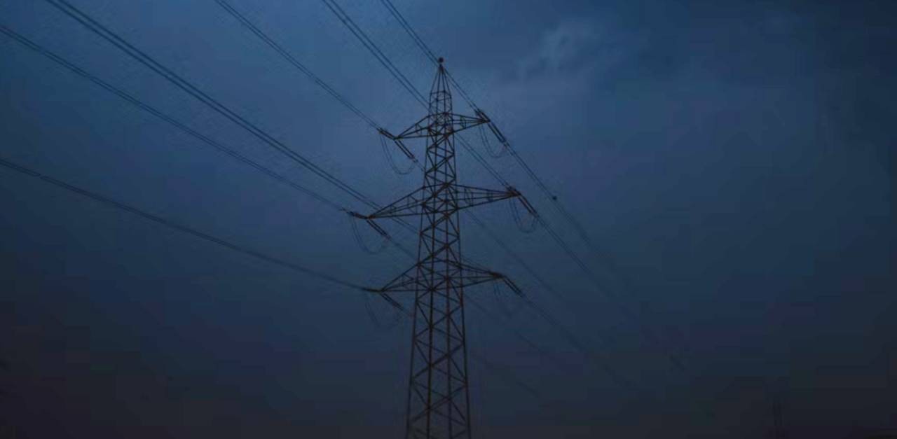 13,000 left in the dark as power outage hits Toronto | INsauga
