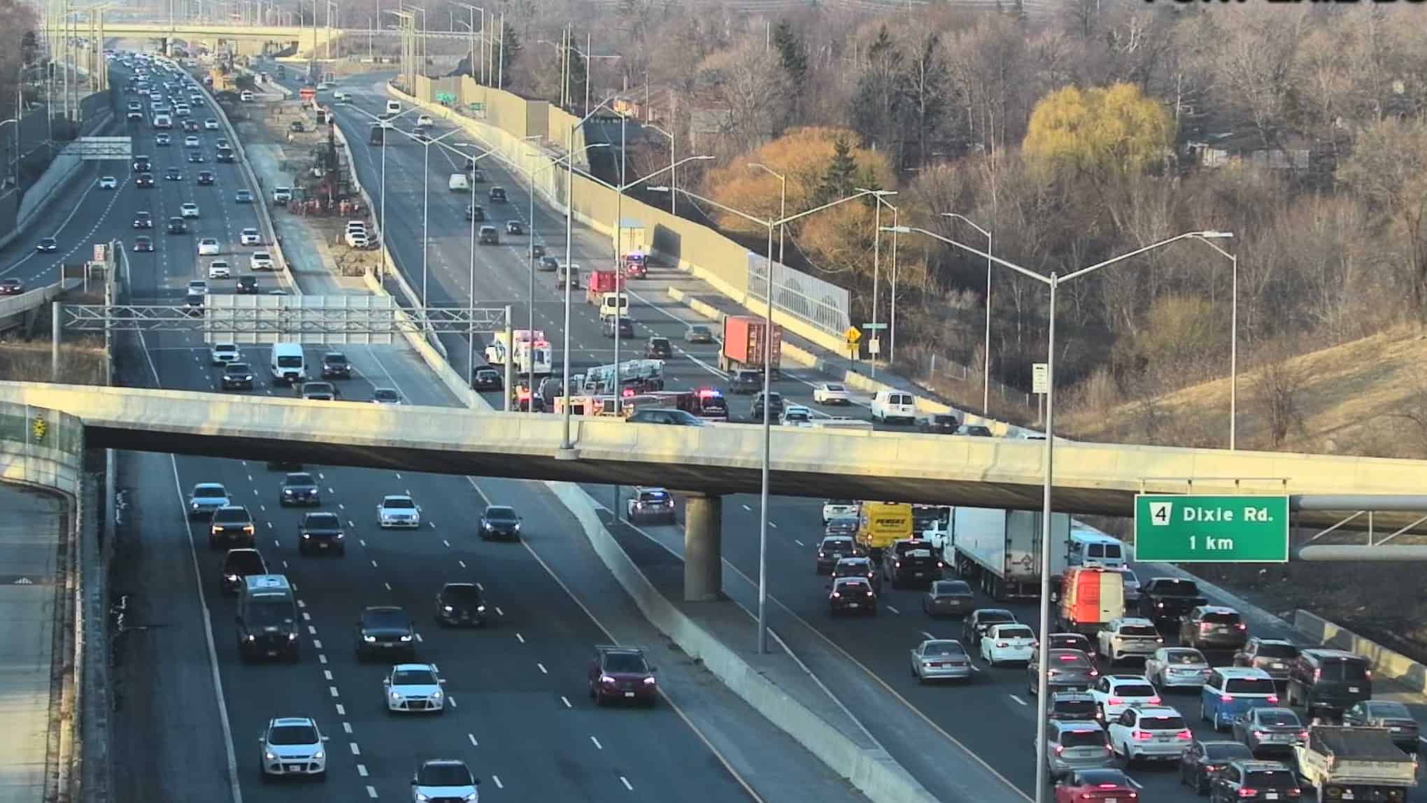 CLOSURE: Lanes closed on QEW due to multi-vehicle crash in Mississauga ...