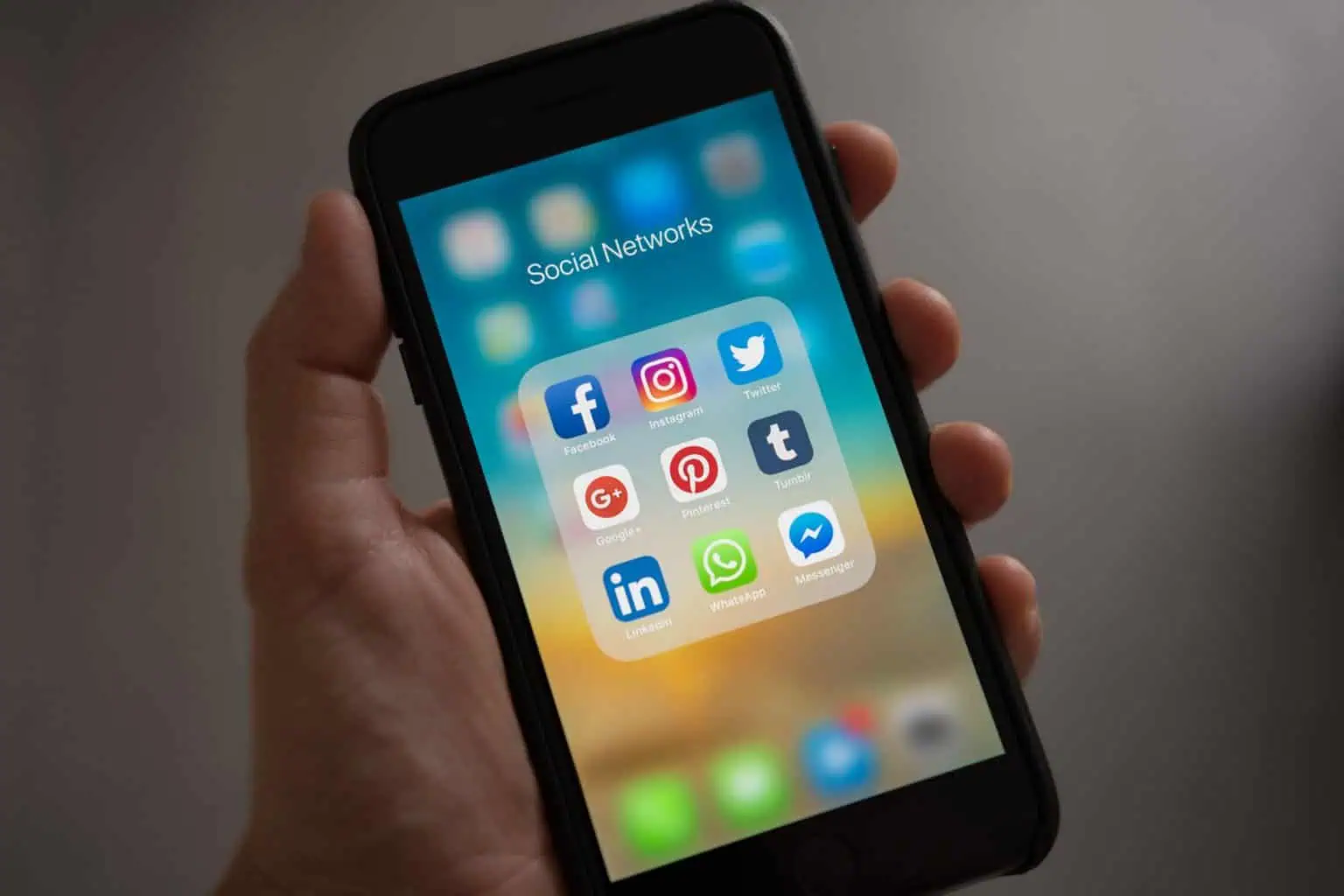A massive change could be coming to social media in Canada | INsauga