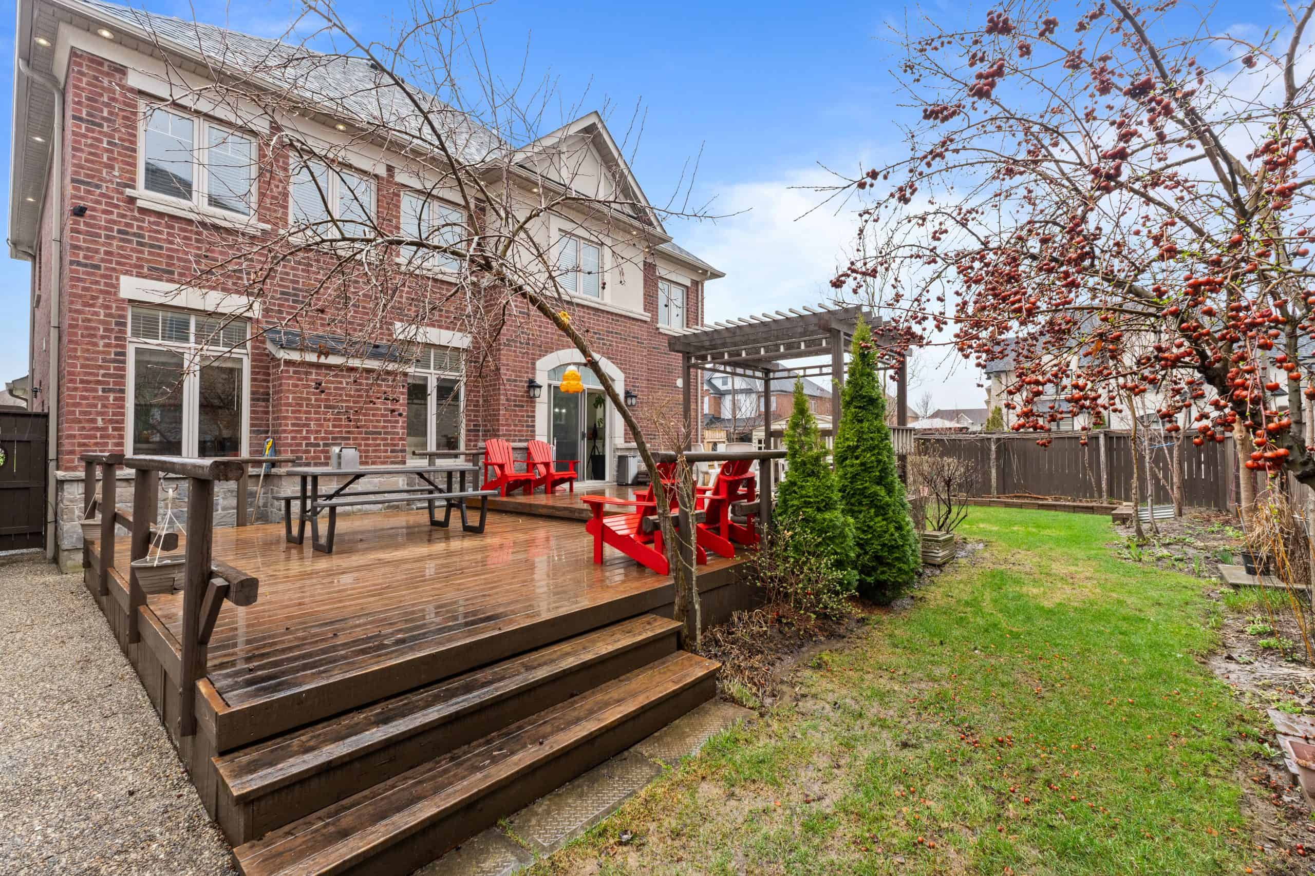 House of the week: Corner lot with finished basement suites in Brampton ...