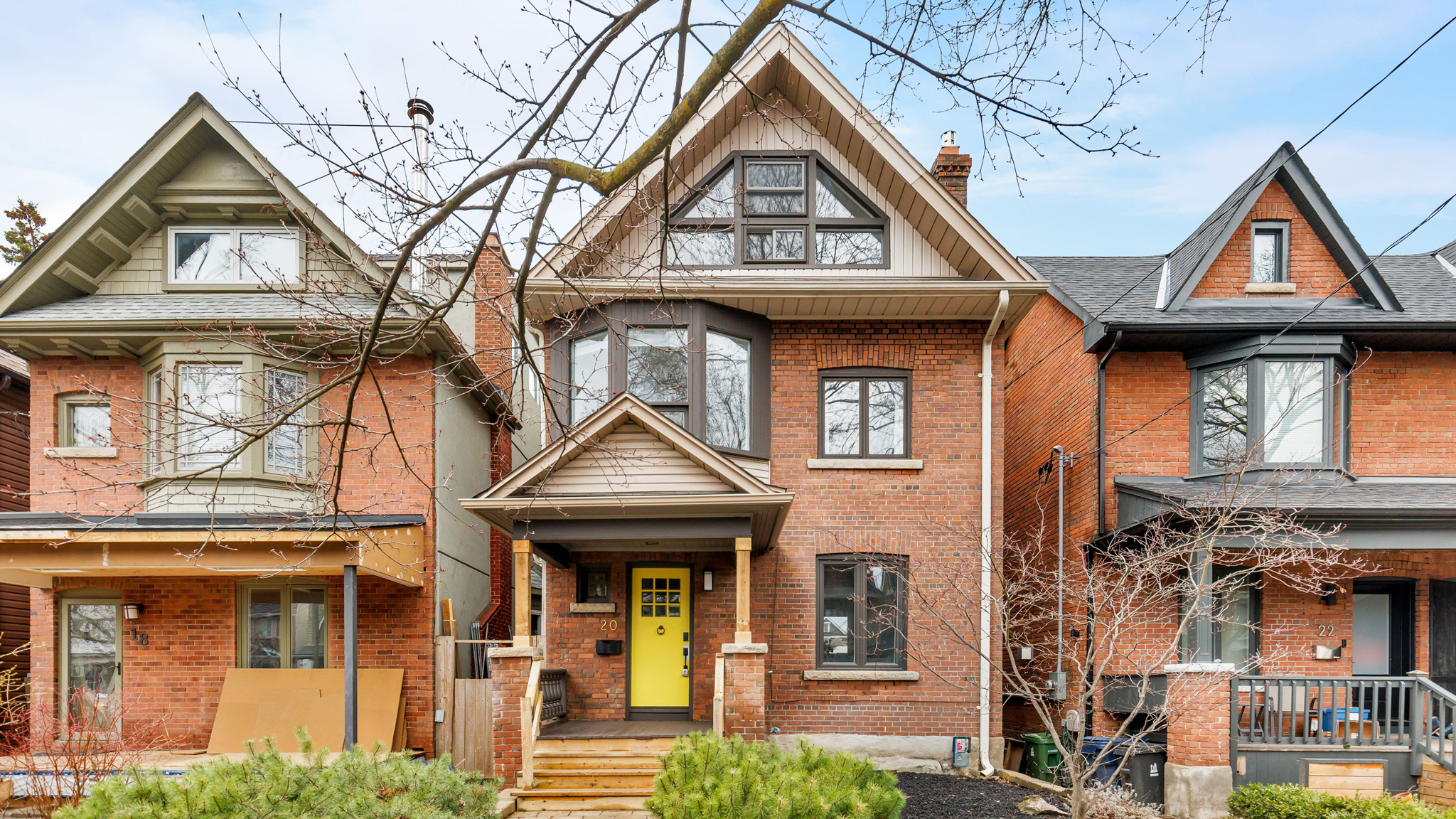 Toronto home sells for nearly $1M over asking | INsauga